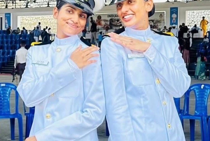Meet Ghaziabad sisters Astha and Akanksha Tyagi commissioned as Indian ...
